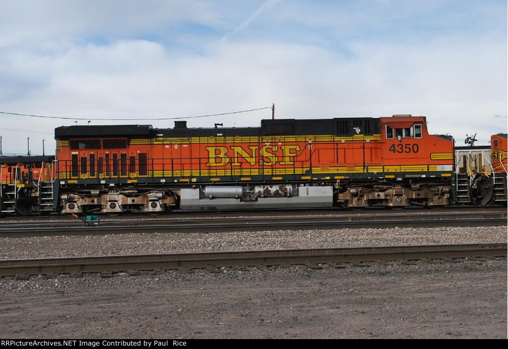BNSF 4350